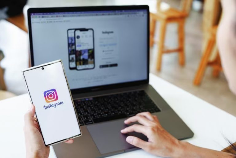 How to Merge Two Instagram Accounts | Social Tradia