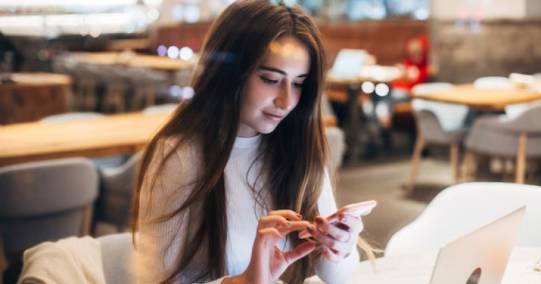 How To Hide Highlights on Instagram | Social Tradia