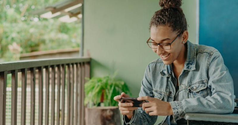 Top 10 Instagram Profile Picture Downloaders for 2025 | Social Tradia