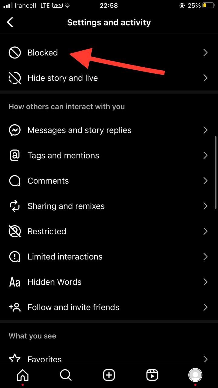 Does Blocking Someone on Instagram Remove Messages? | Social Tradia