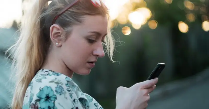 Understanding Instagram Navigation: A Simple Guide | Social Tradia