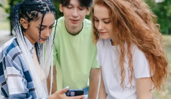 What Does “Ate” Mean on Social Media? | Social Tradia