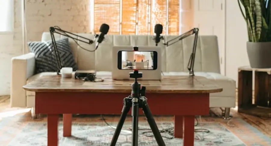 The Complete Guide to Content Curation: Strategy, Tools, and Best ...